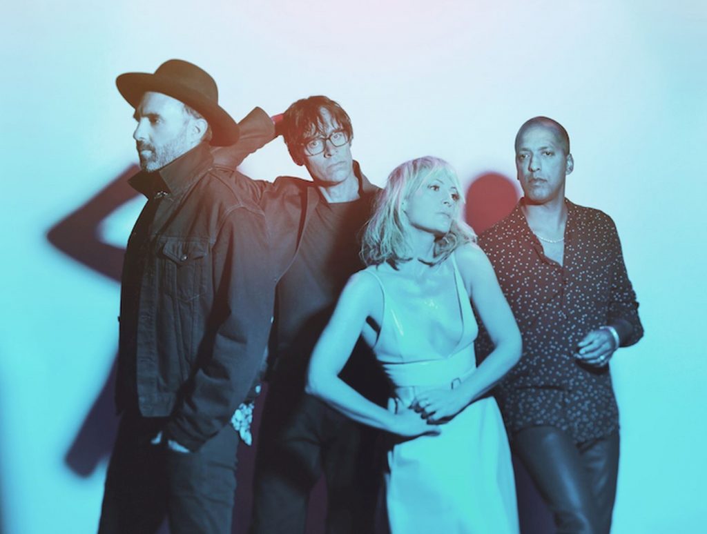 METRIC – neue Single All Comes Crashing, das Album Formentera ab 8 ...